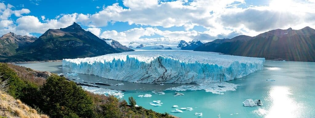 Le Perito Moreno : Le Glacier Argentin qui Avance | L'Odyssée de la Terre